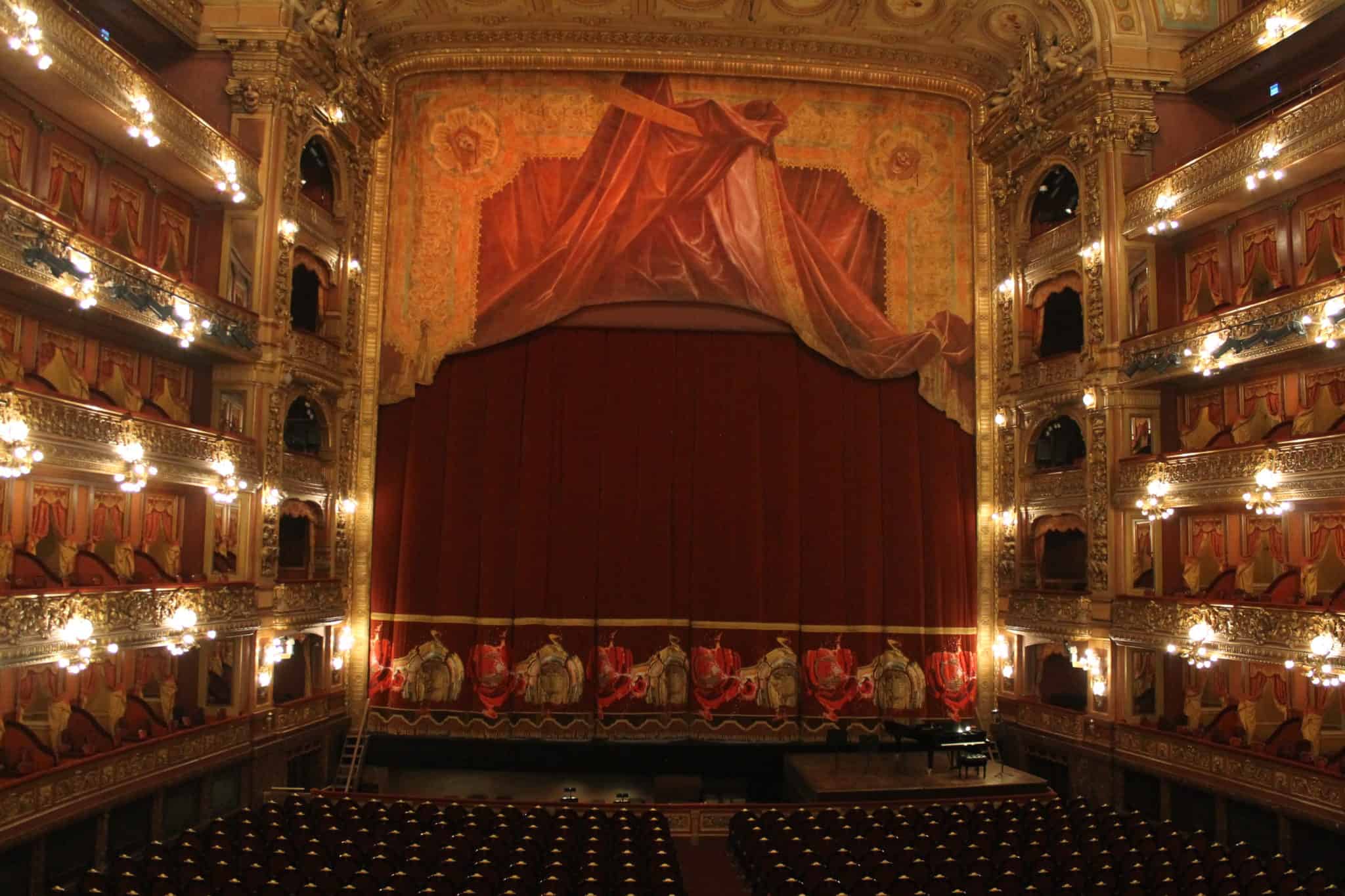 Visita Guiada no Teatro Colón, em Buenos Aires | Argentina