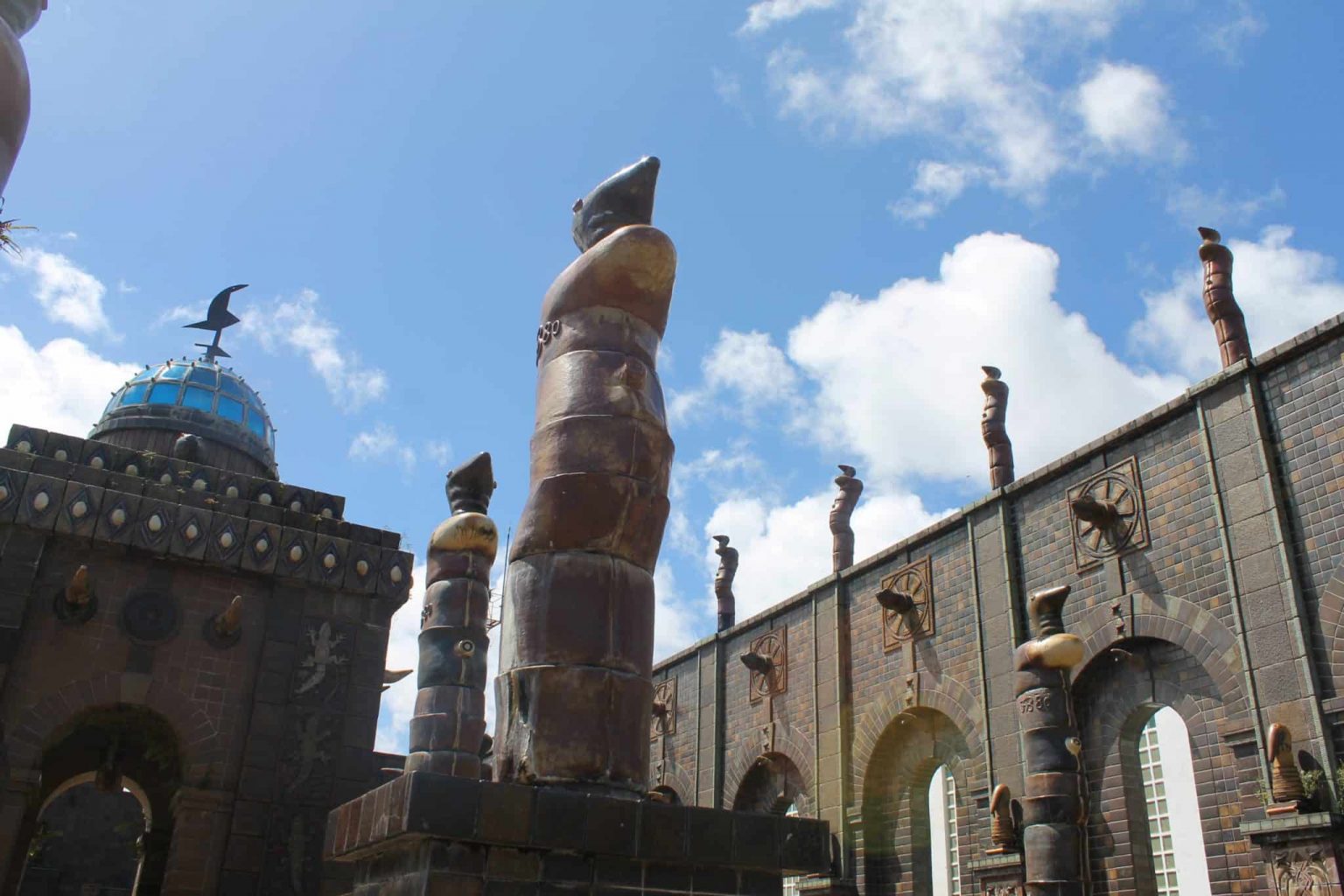 Oficina Brennand: A Cerâmica de Francisco, o mestre dos sonhos