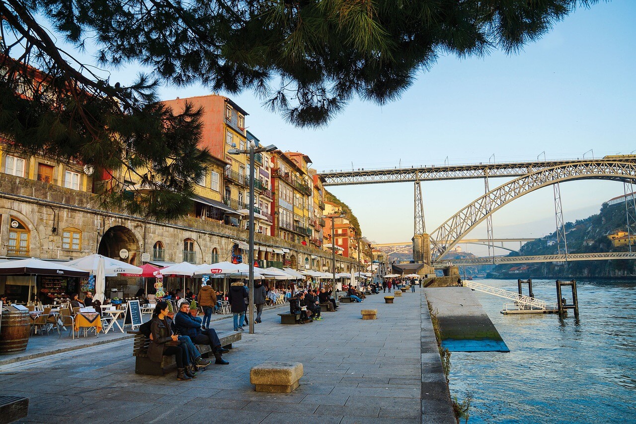 Pontos Turísticos De Porto Portugal Para Colocar No Roteiro