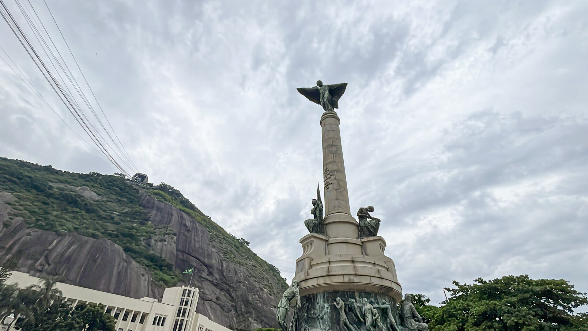 Bairro da Urca: o que fazer, onde comer, passeios!
