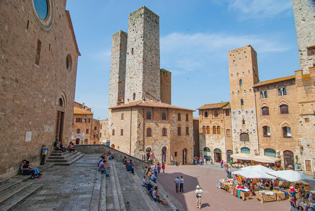 San Gimignano: conheça uma autêntica vila medieval na Toscana