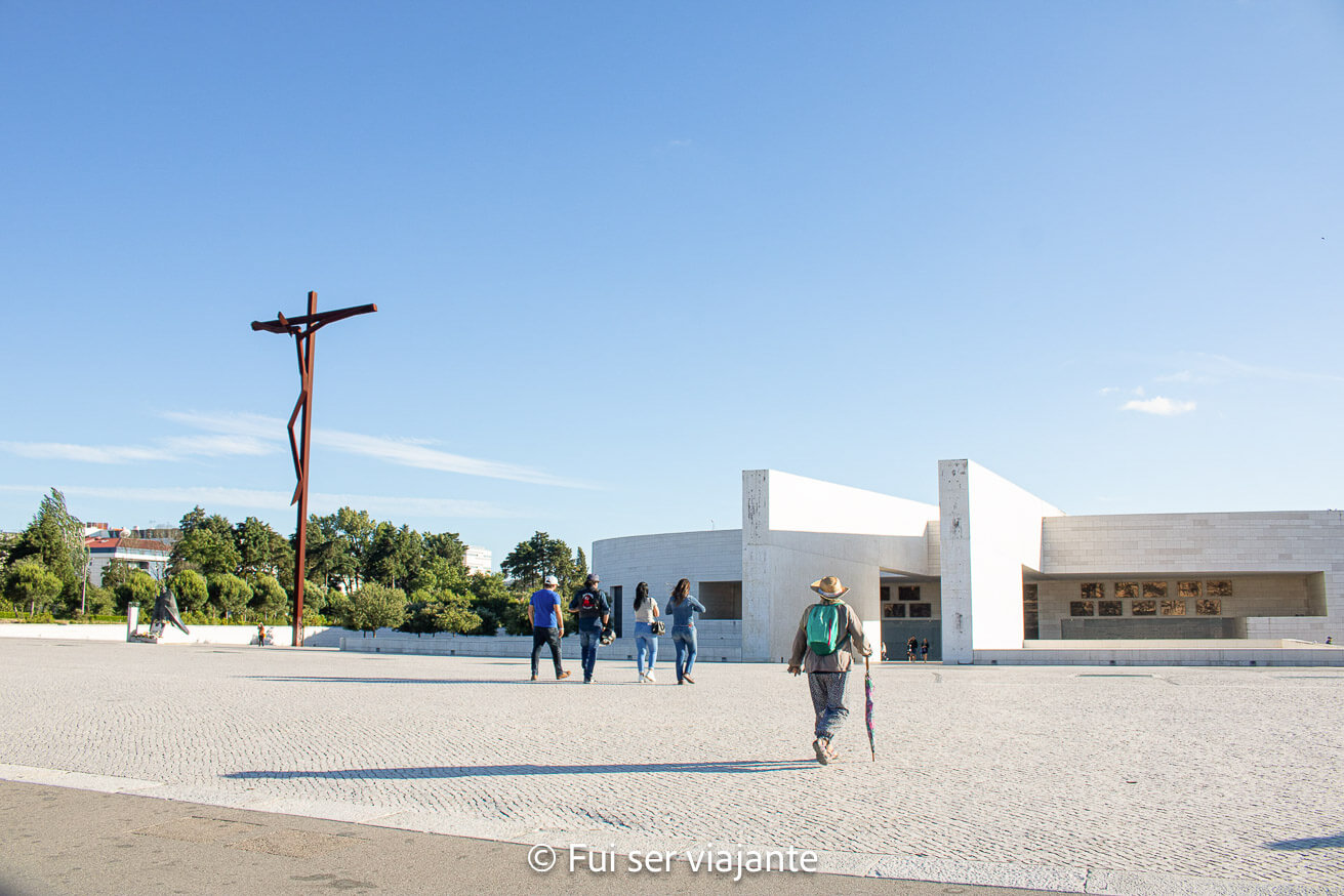 Santuário de Fátima Portugal: como chegar e o que fazer